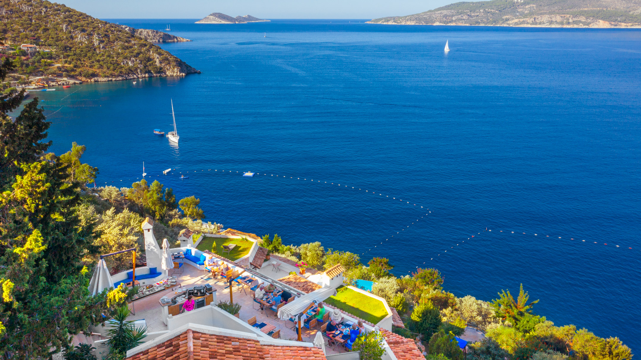 Villa Mahal | Experience | Beach Club & Water Sports